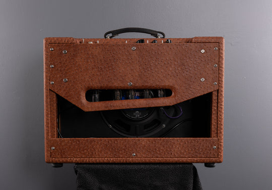 Used Amps & Cabs – Dave's Guitar Shop