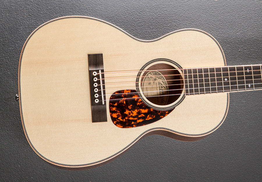 Larrivee – Dave's Guitar Shop