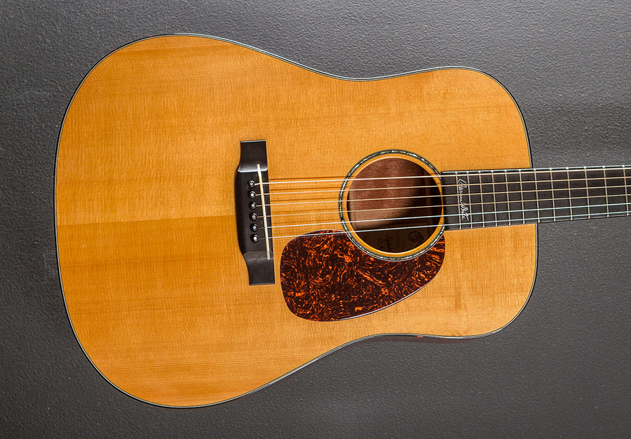 Martin - Used – Dave's Guitar Shop