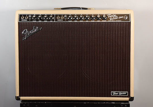 Fender Amplifiers – Dave's Guitar Shop