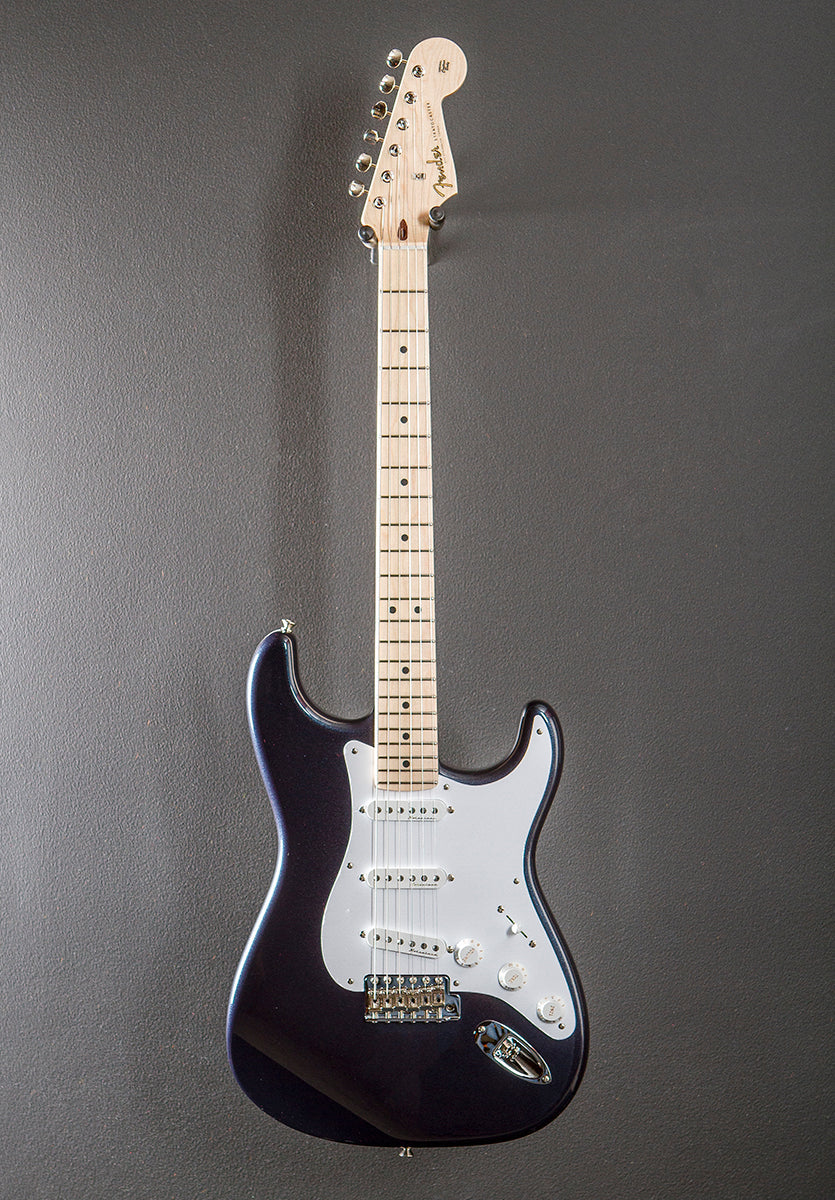 Eric Clapton Signature Stratocaster - Midnight Blue – Dave's Guitar Shop