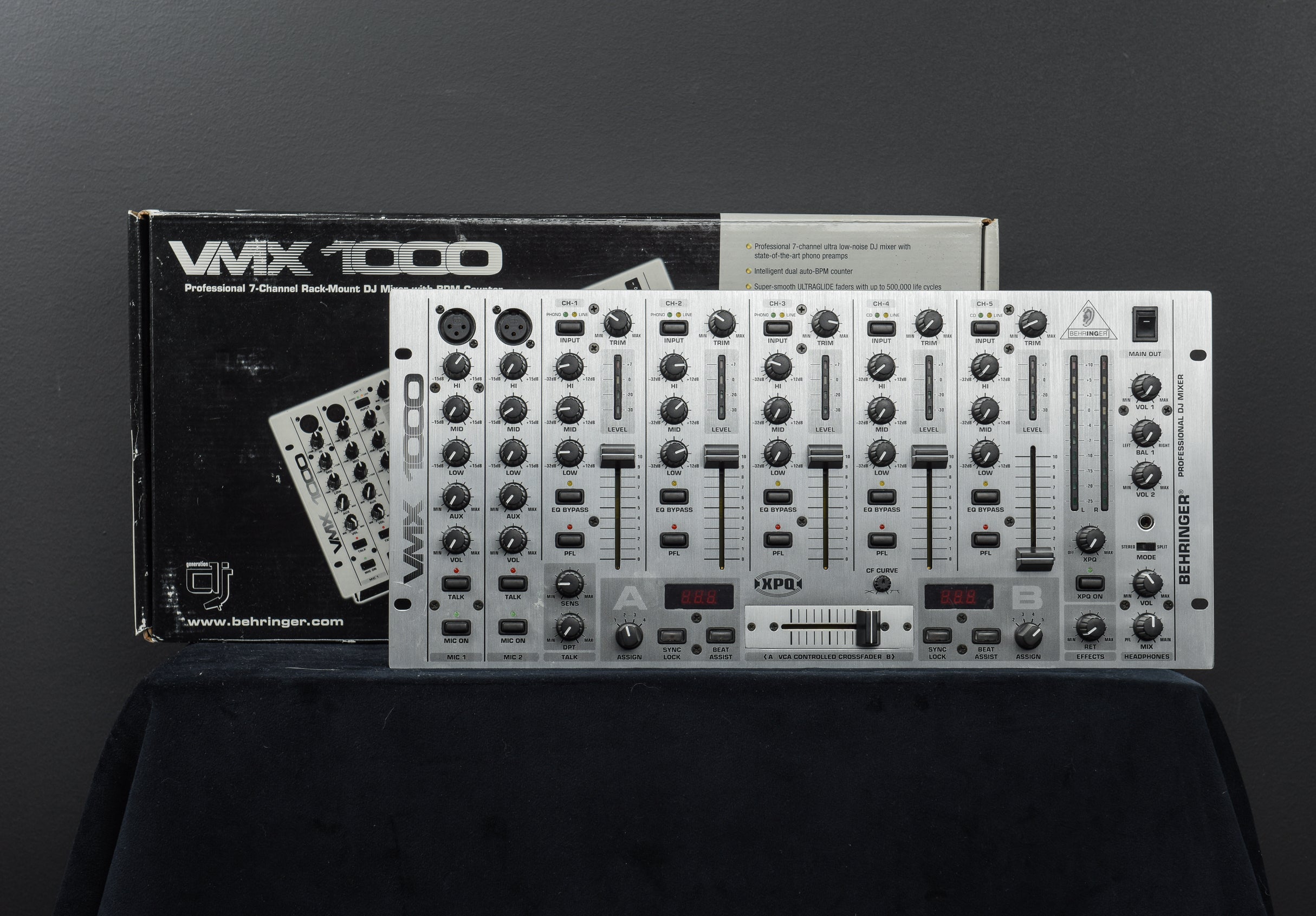vmx1000 DJ Mixer '03 – Dave's Guitar Shop