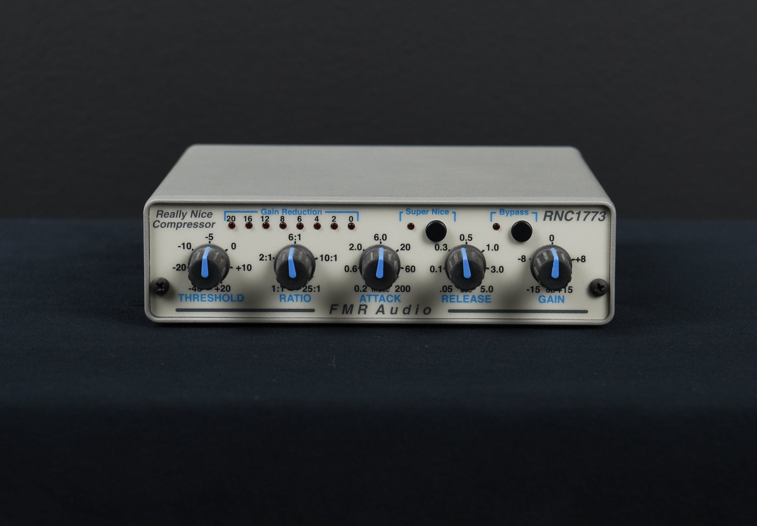 Really Nice Compressor 'Recent – Dave's Guitar Shop