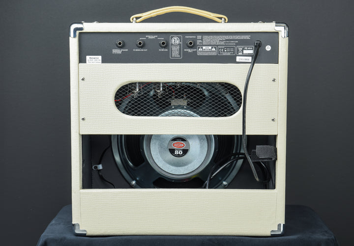 Used Amps & Cabs – Dave's Guitar Shop