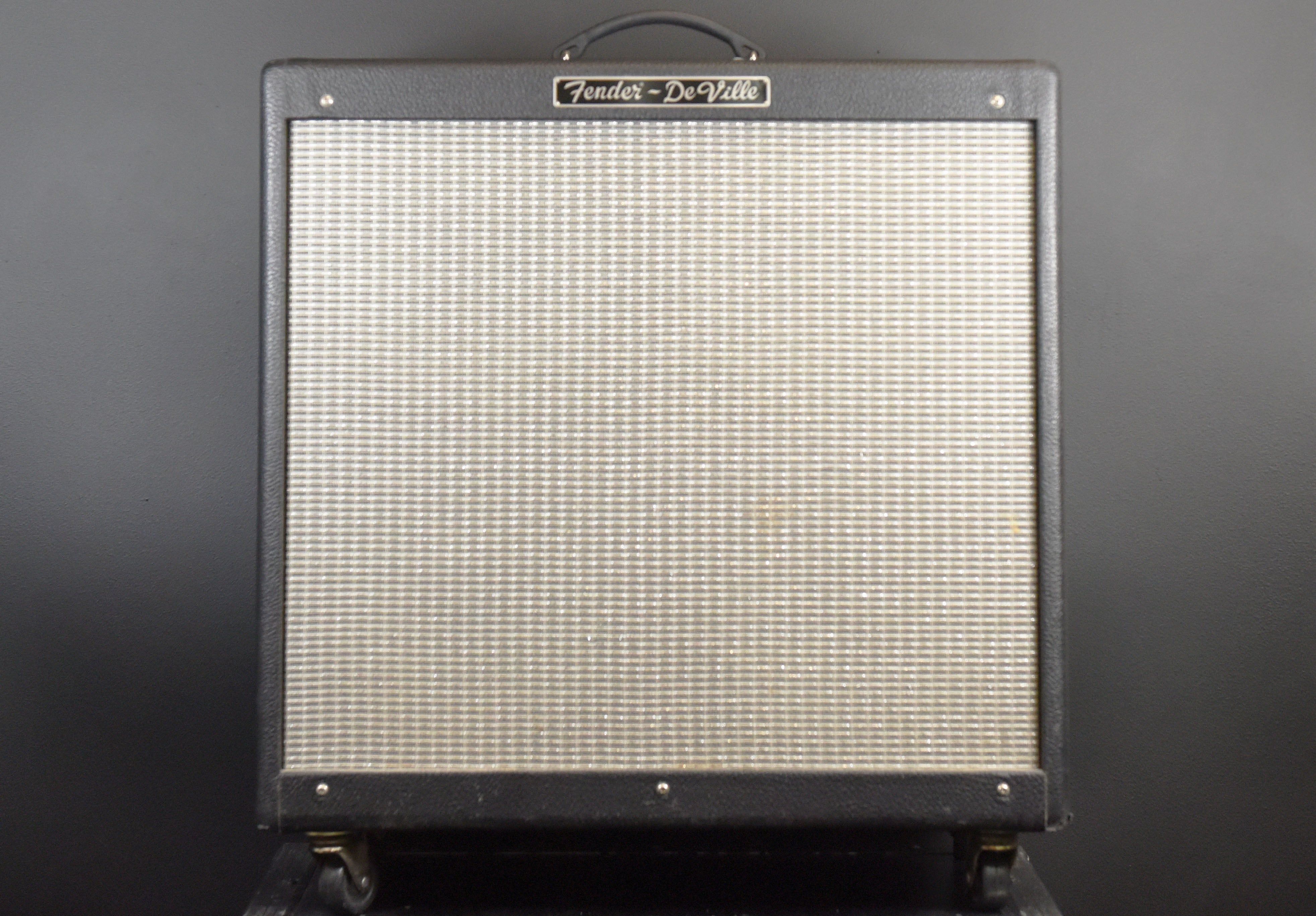 USED Hot Rod De Ville 4x10 Combo, Recent – Dave's Guitar Shop