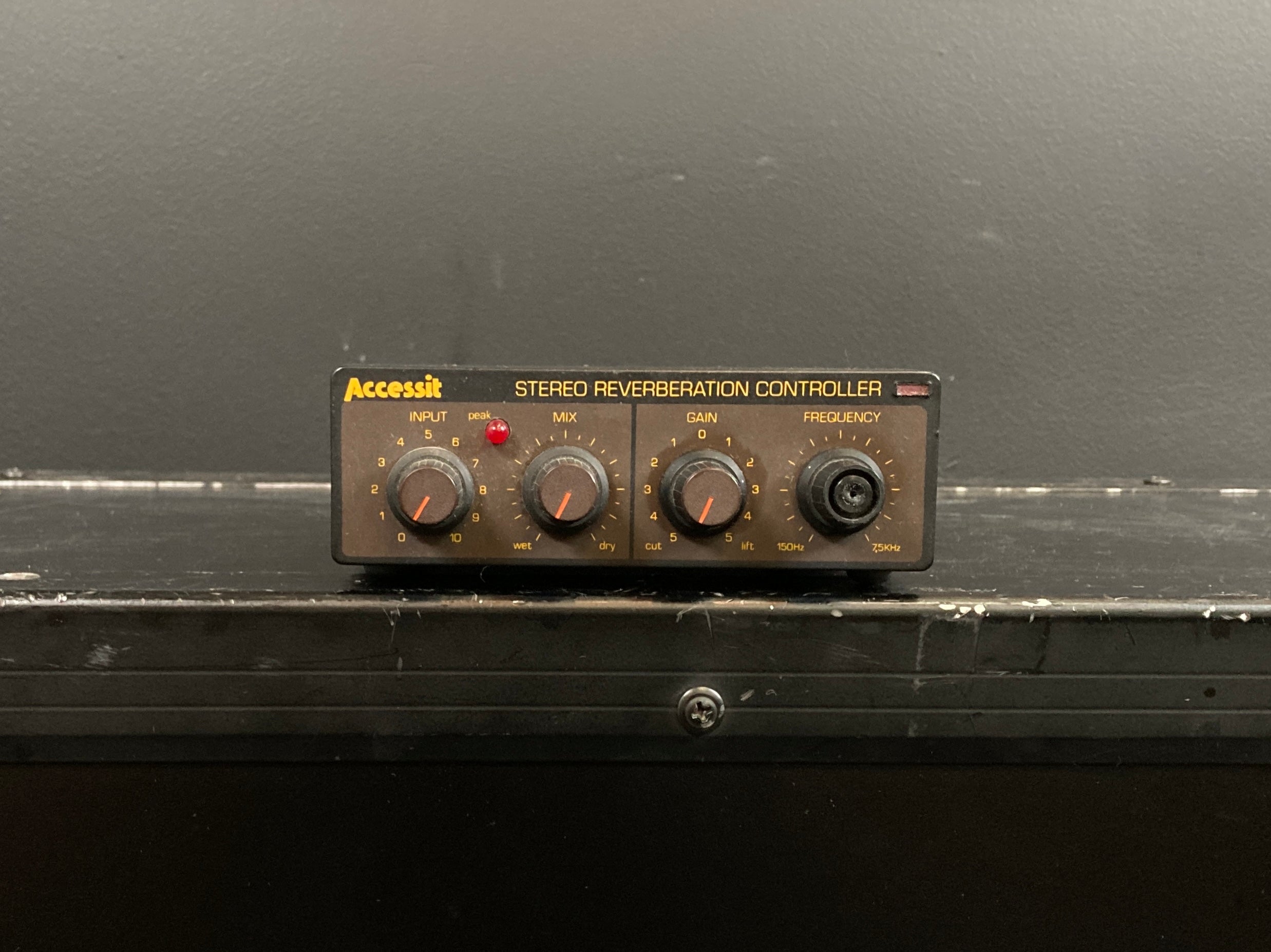 Stereo Spring Reverb, 80s – Dave's Guitar Shop