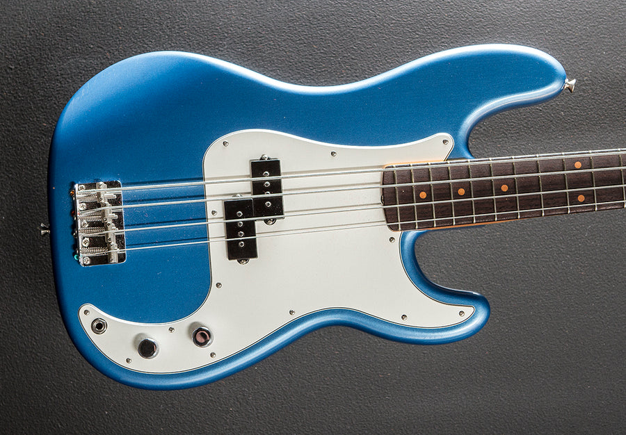 Fender Custom Shop Basses – Dave's Guitar Shop