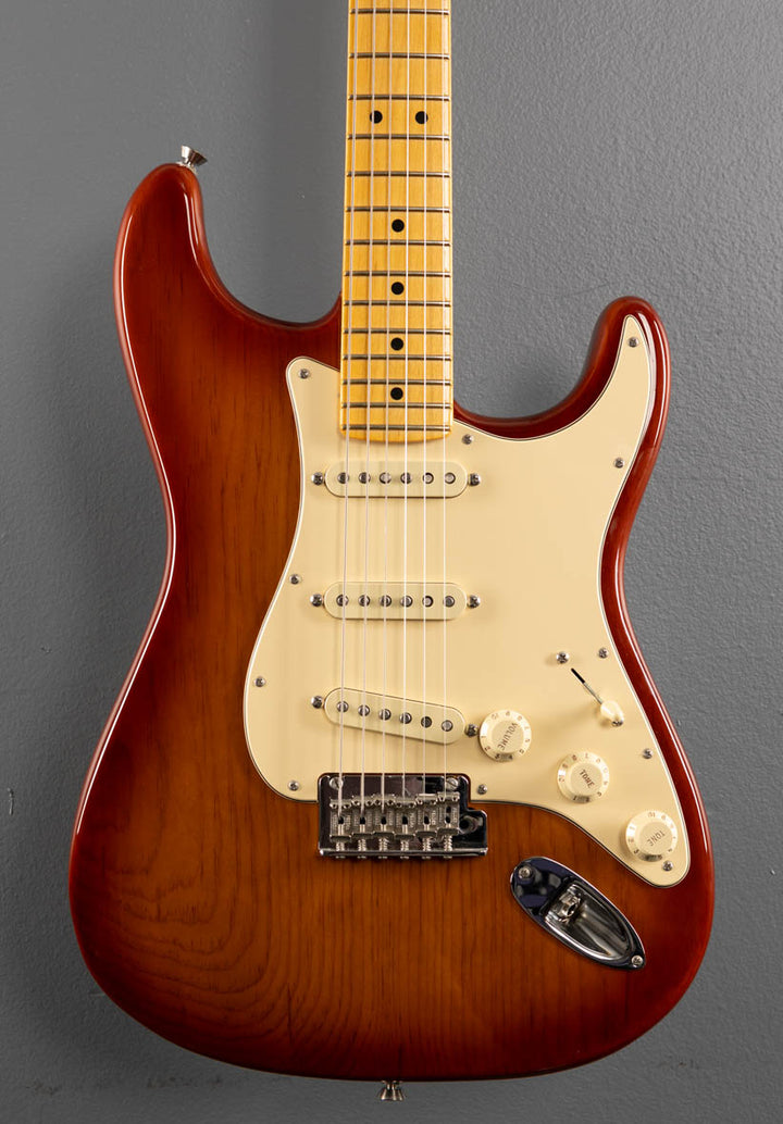 Fender American Professional II – Dave's Guitar Shop