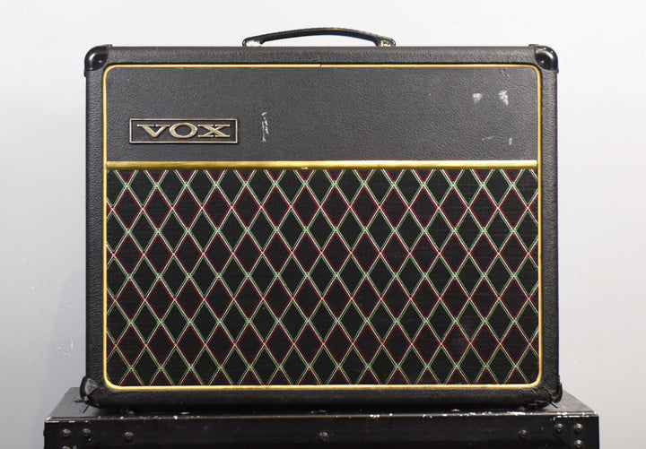 Vox Amplifiers – Dave's Guitar Shop