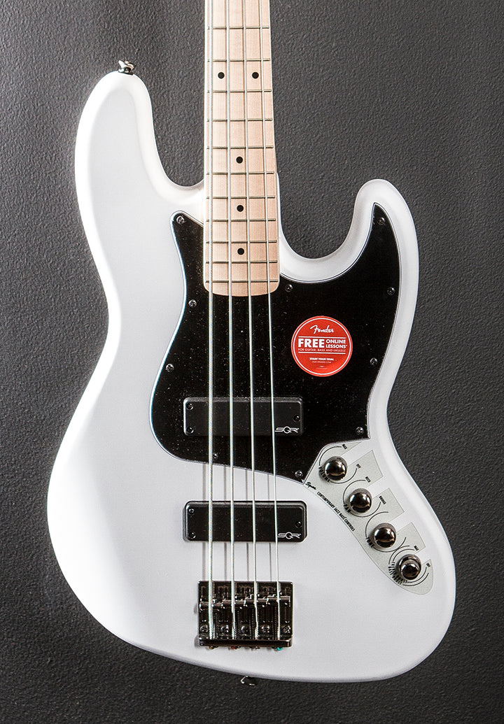 Squier Basses – Dave's Guitar Shop