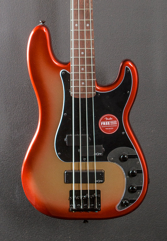 Squier Basses – Dave's Guitar Shop