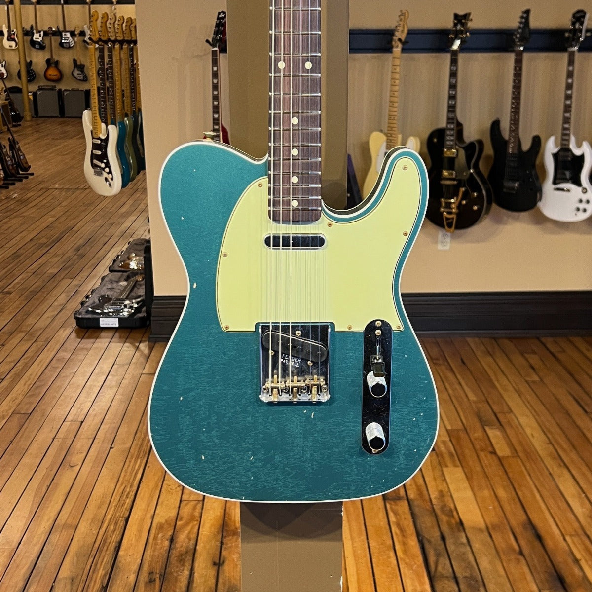 1960 Journeyman Relic Tele Custom – Dave's Guitar Shop