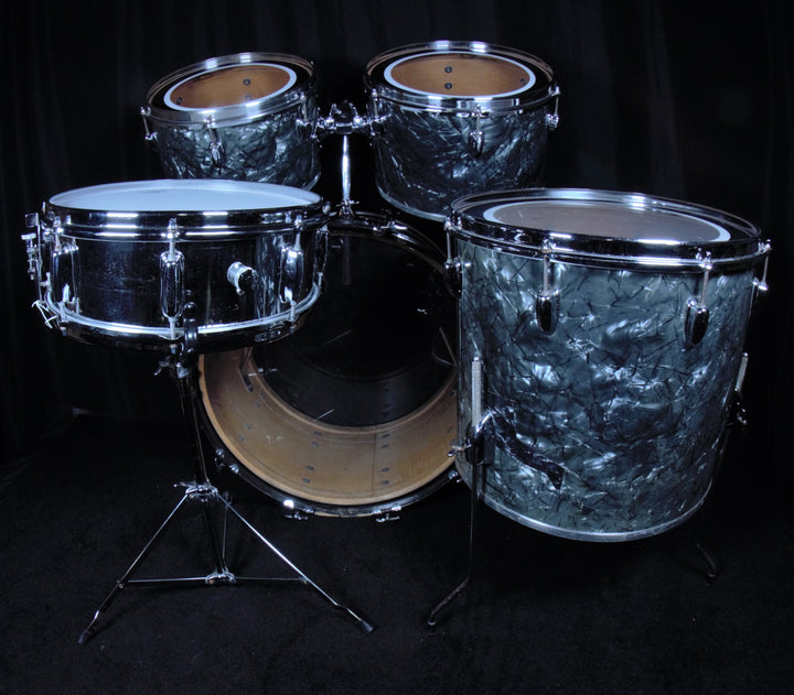 Drum Kits – Dave's Guitar Shop