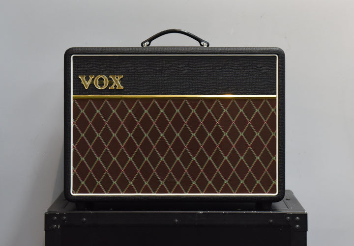 Vox Amplifiers – Dave's Guitar Shop